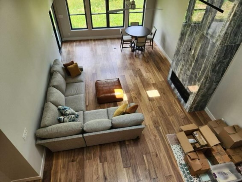 Young's Interiors & Flooring